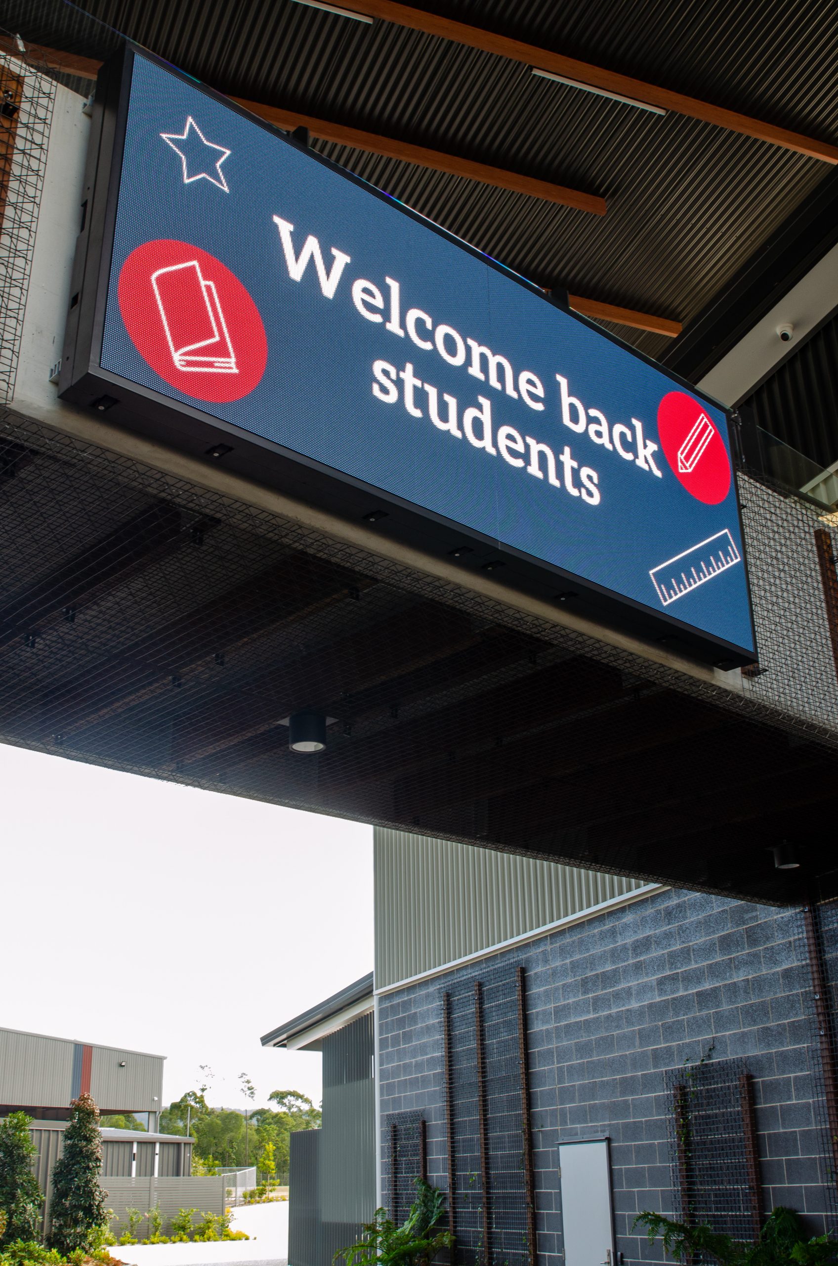 Carmichael College LED Signage Wall – SIDC Audio Visual Solutions